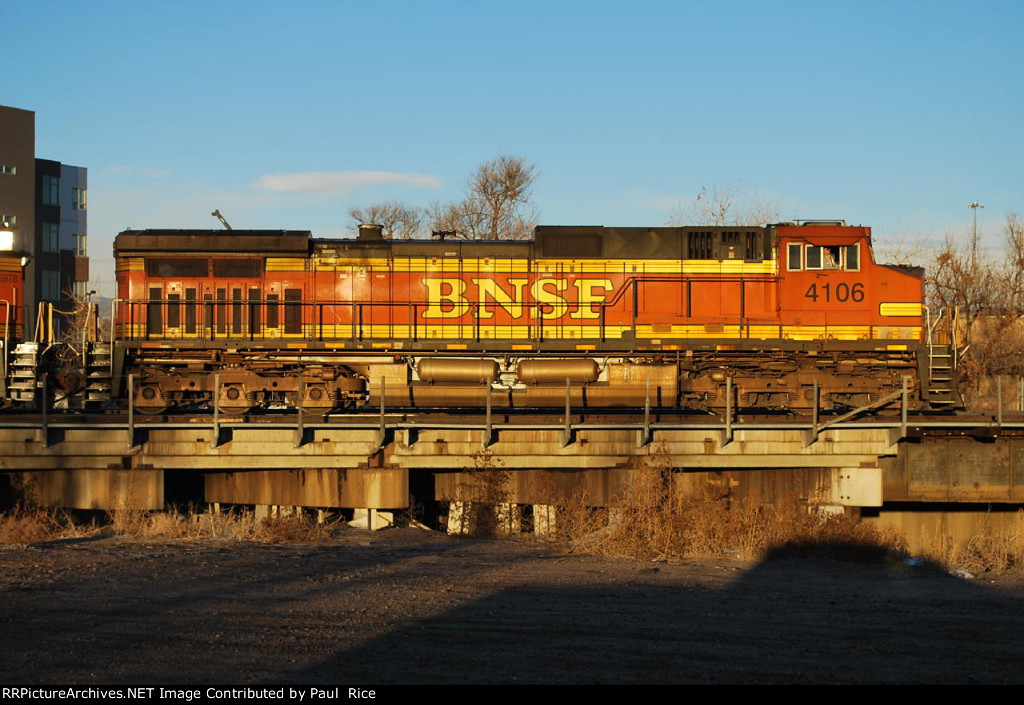 BNSF 4106